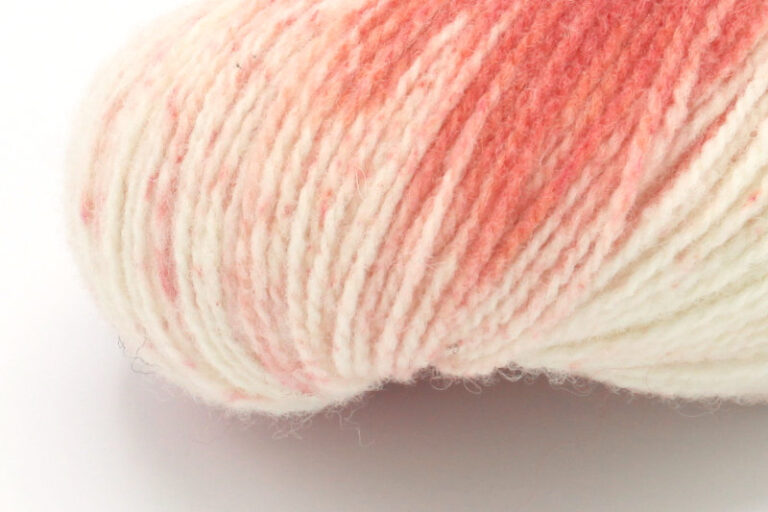 GERMAN MERINO Light - Very Very Strawberry - Mominoki Yarn